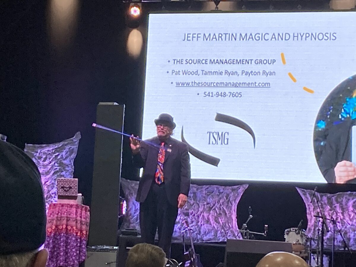 Hanging with Jeff Martin – MagicShow.Tips
