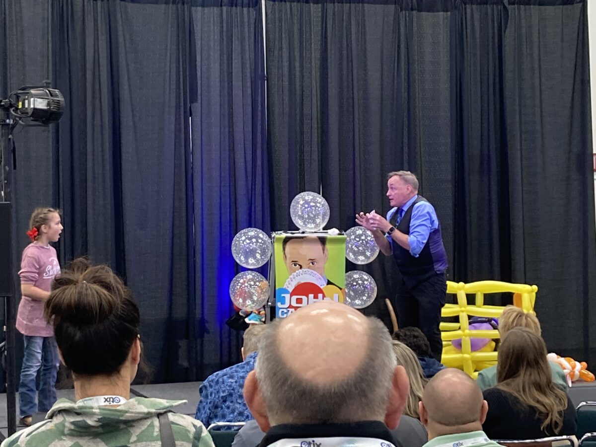 An Amazing Show! – MagicShow.Tips