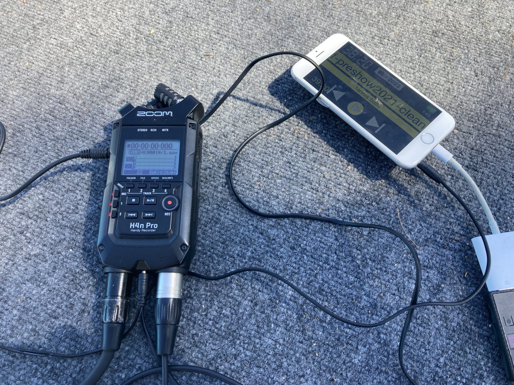 Zoom Recorder as a Mixer – MagicShow.Tips