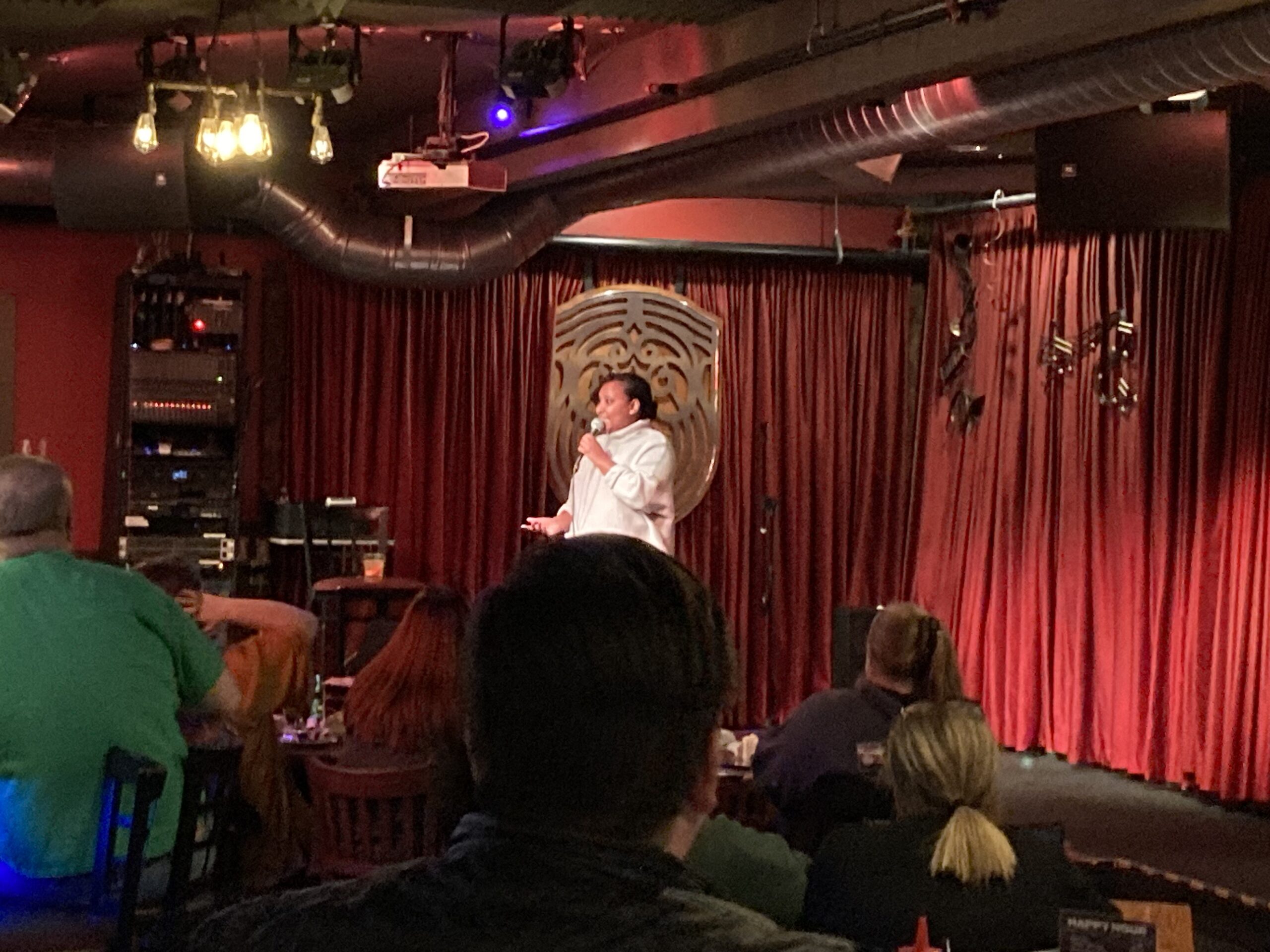 Comedy Bar Gigs – MagicShow.Tips