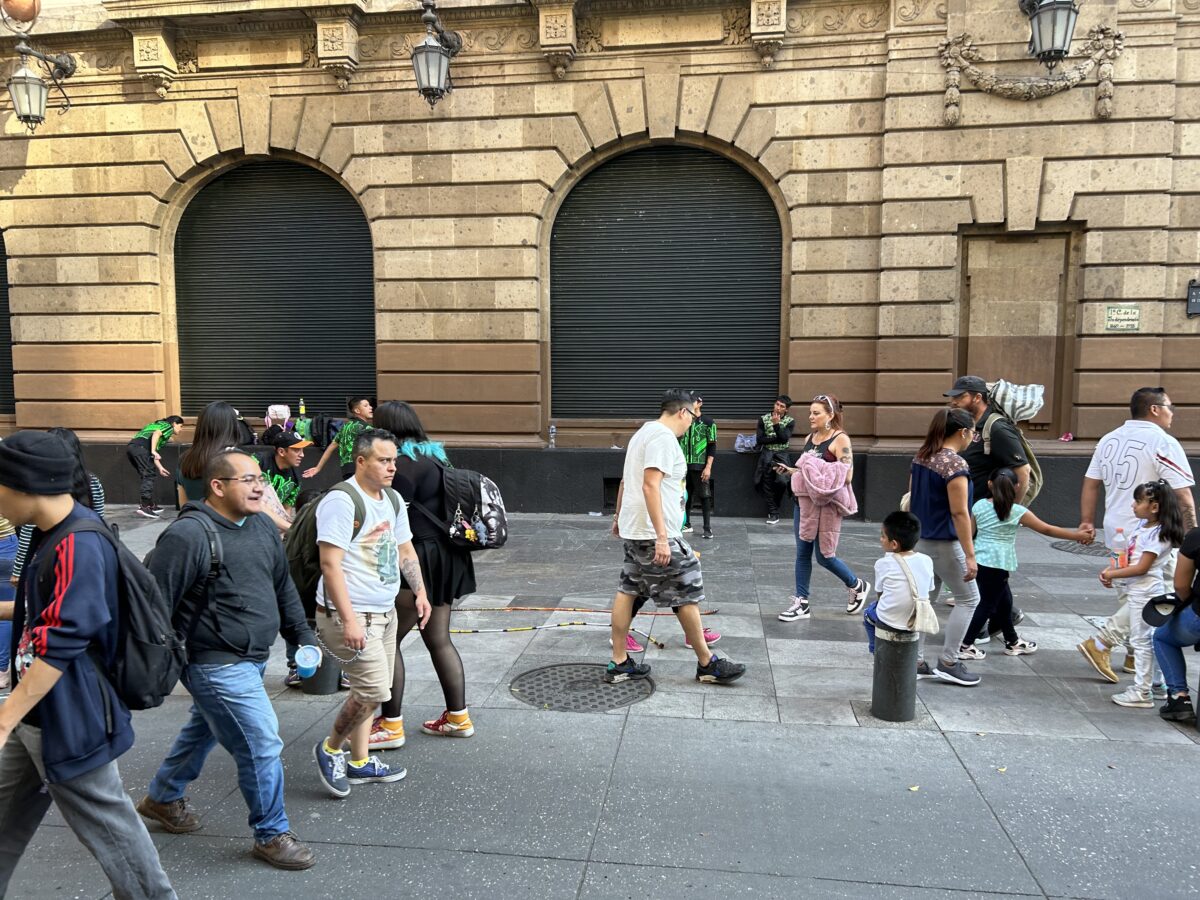 Rough Street Pitch! – MagicShow.Tips
