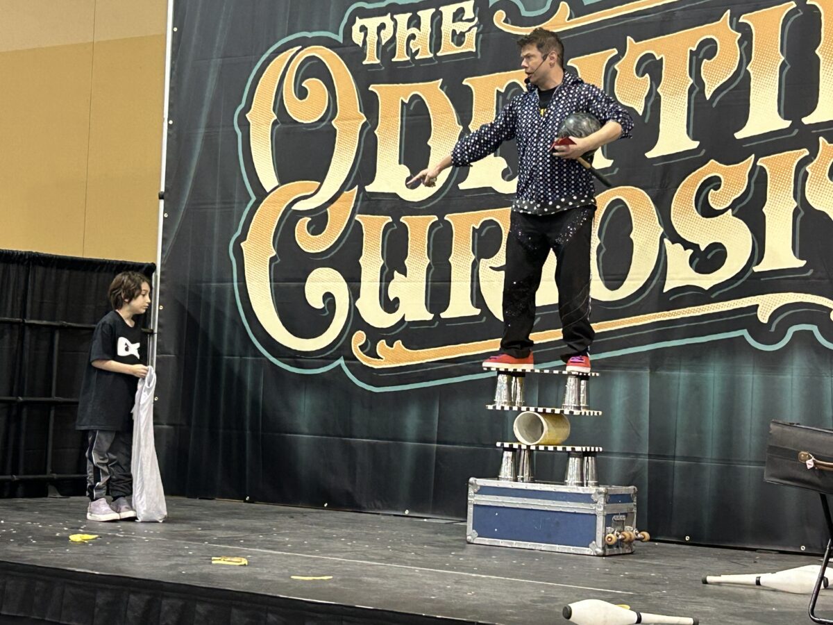 Brent Fiasco – MagicShow.Tips