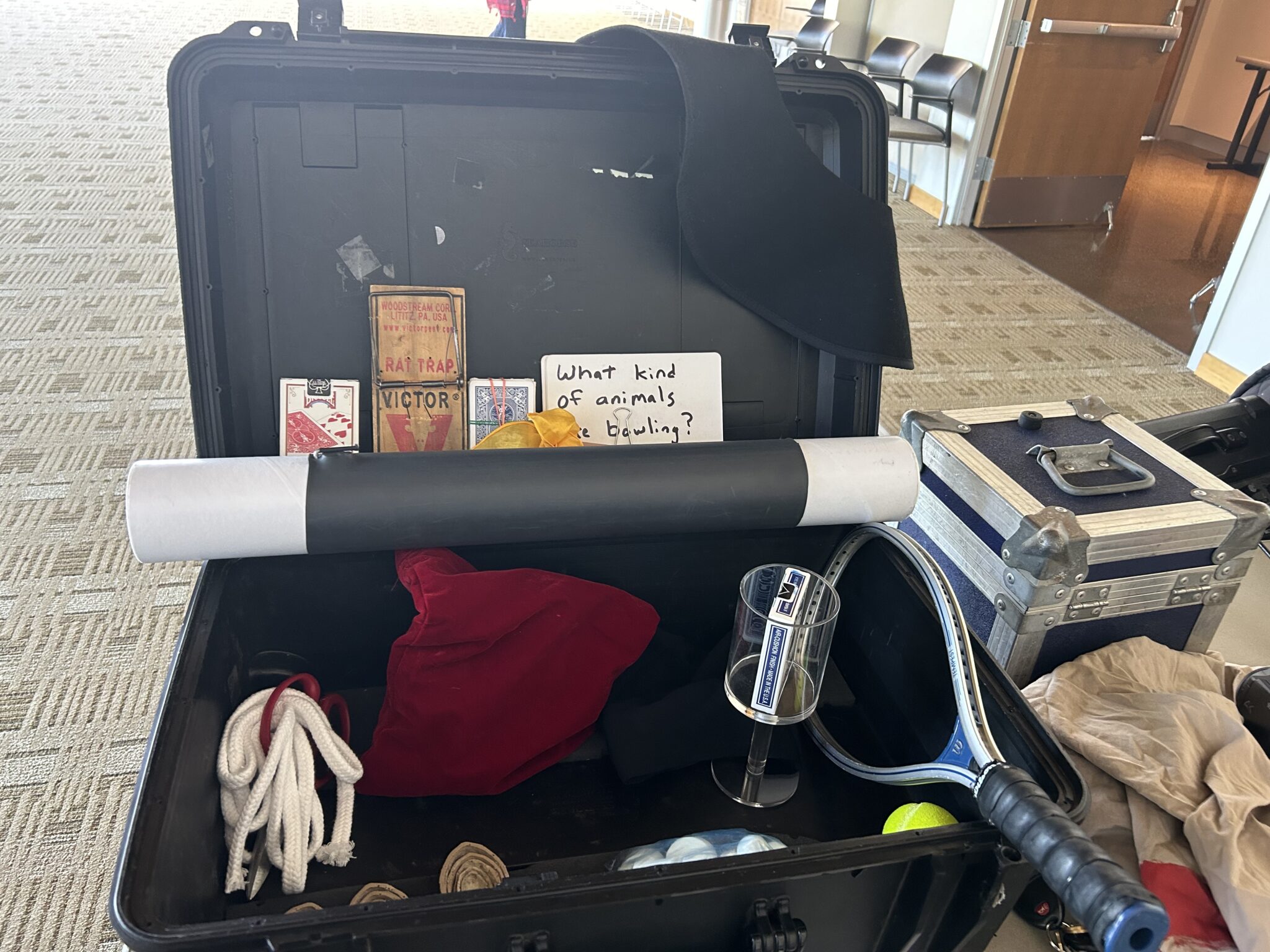 MagicShow.Tips – A daily blog about magic by Louie Foxx