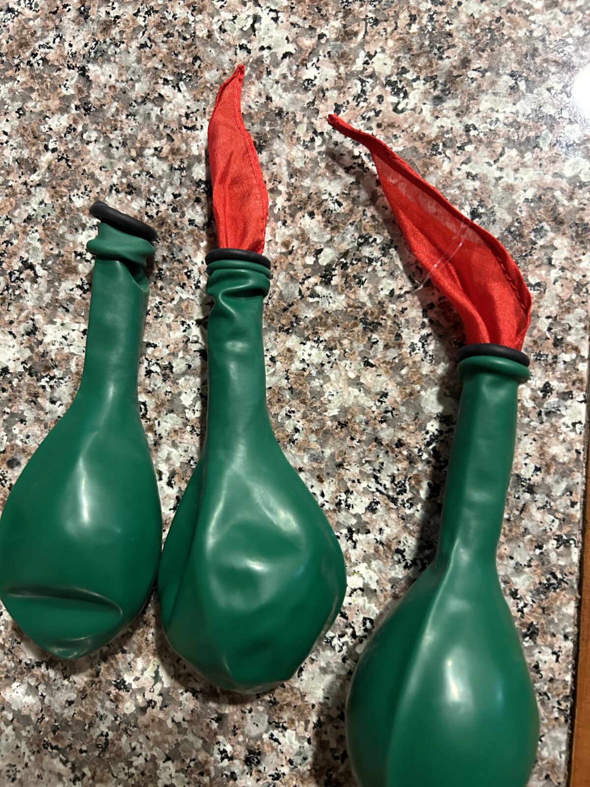 Silk in Selected Balloon – MagicShow.Tips