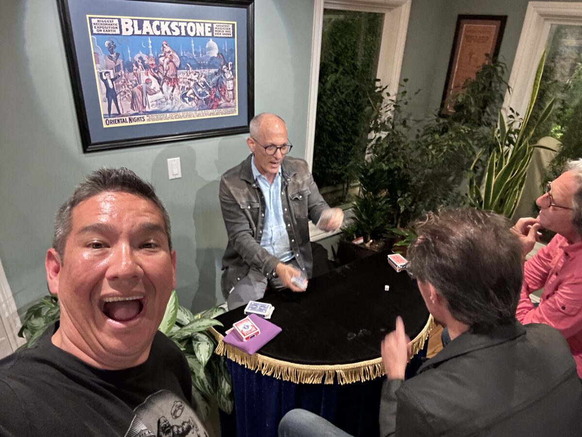 The Magic Garage – MagicShow.Tips