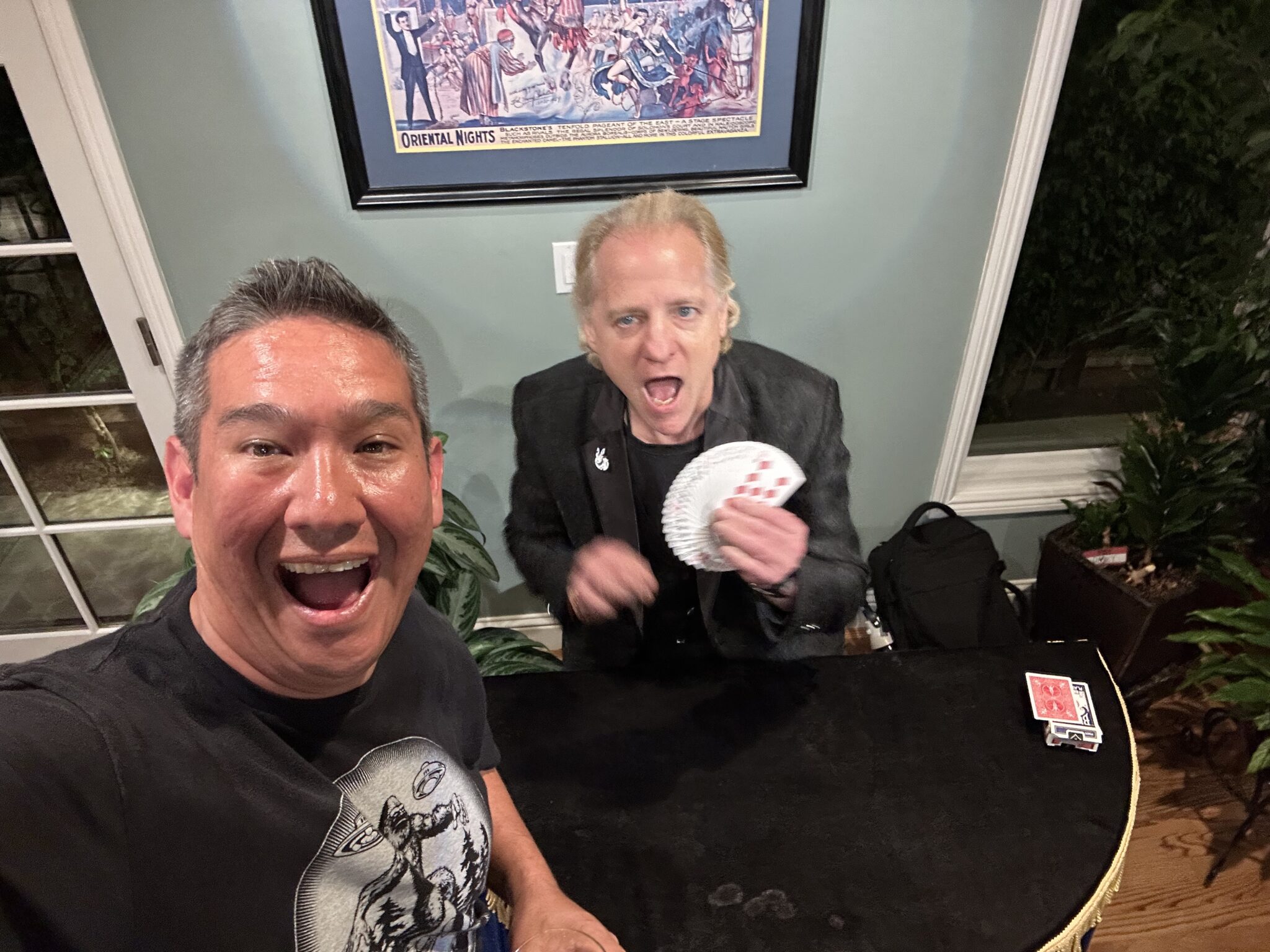 The Magic Garage – MagicShow.Tips